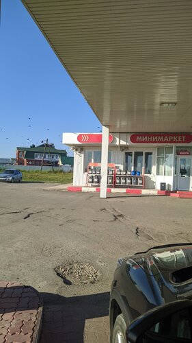 Benzin istasyonu Lukojl, Kirovskaya oblastı, foto