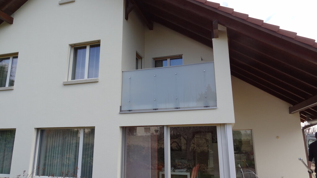 Pencere üretim, satış ve montaj firmaları Lobsiglas GmbH, Solothurn, foto