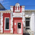 Памятники (Khrushchyovskaya ulitsa No:167/1), heykel ve mezarlık taşı üreticileri  Pugaçov'dan