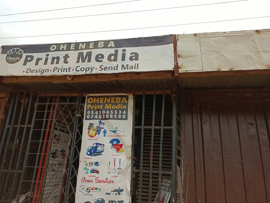 Grafik tasarımcılar Oheneba Print Media, Dünya, foto