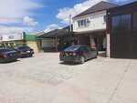 Car repair shop (Белая улица No:1), otomobil servisi  Simferopol'dan (Akmescit'ten)