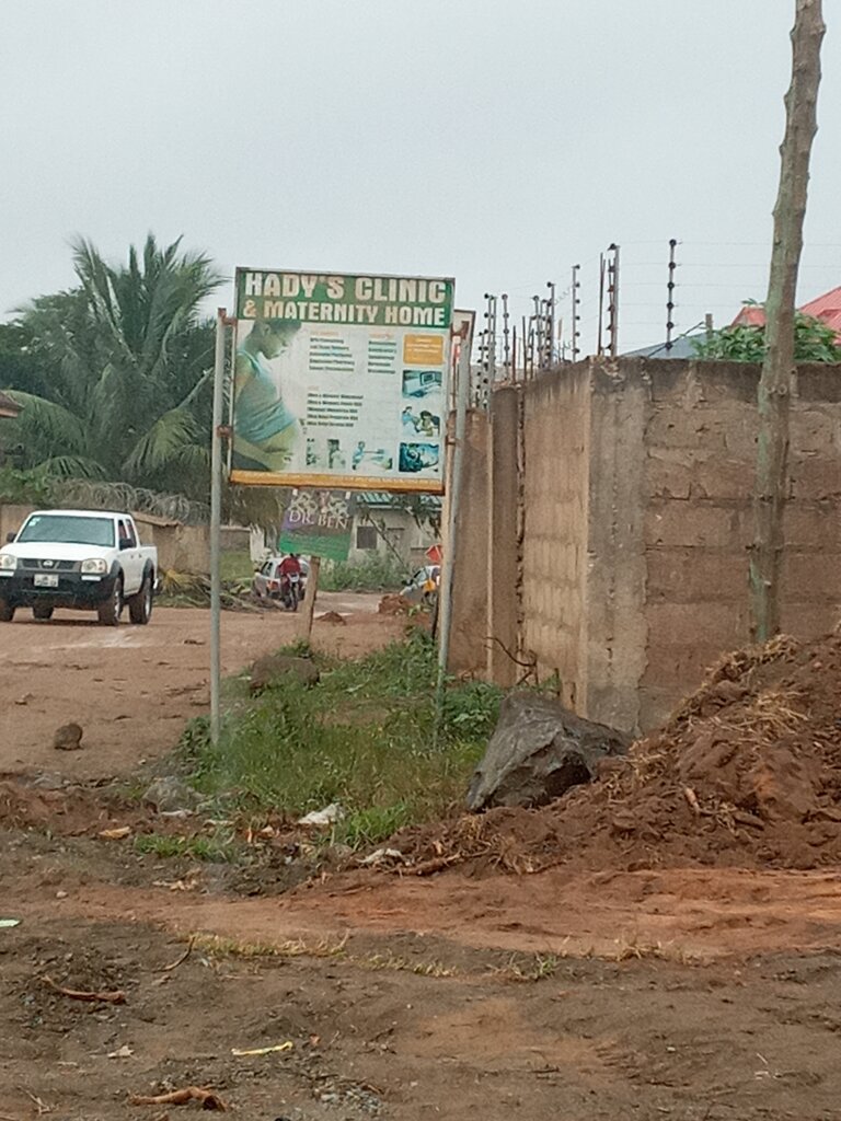 Tıp merkezleri ve klinikler Hady's clinic sign post, Dünya, foto