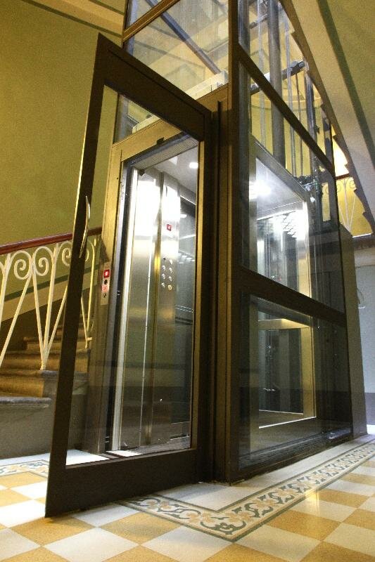 Asansörler, asansör ekipmanları F. lli Sodini Ascensori, Floransa, foto