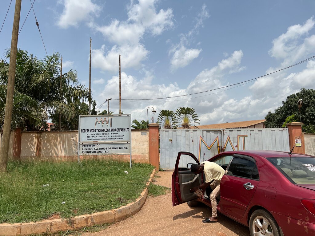 Sanayi kuruluşu Modern Wood Technology & Co Ltd, Kumasi, foto