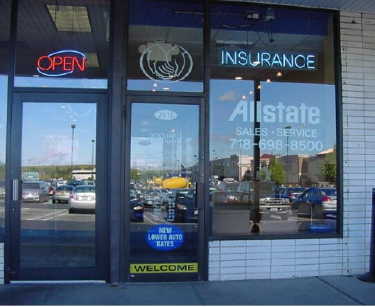 Sigorta şirketleri Joseph Dioguardi: Allstate Insurance, New York, foto