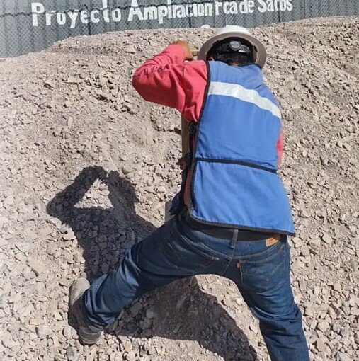 Arama çalışmaları Suelosolv Zamora, Michoacan Eyaleti, foto