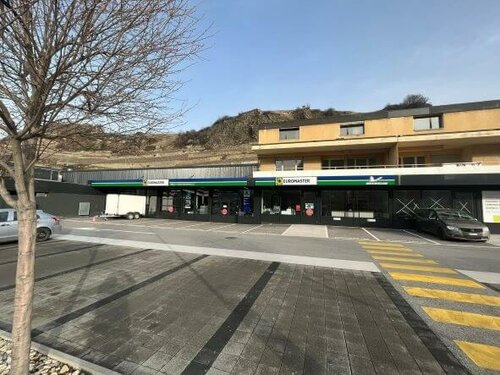 Otomobil ekspertizi Euromaster Uvrier, Valais, foto