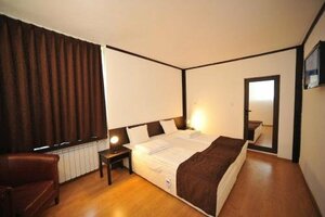 Apartments Franulović (Blagoevgrad Province, Sandanski, gorod Melnik), otel  Menlik'ten (Melnik'ten)