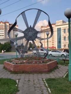 Anıt, heykel Орден Победы, Kazan, foto