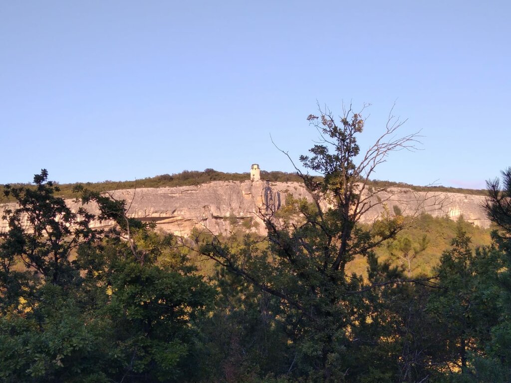 Dağ zirvesi Гора Уюян Кугу, Sevastopol, foto