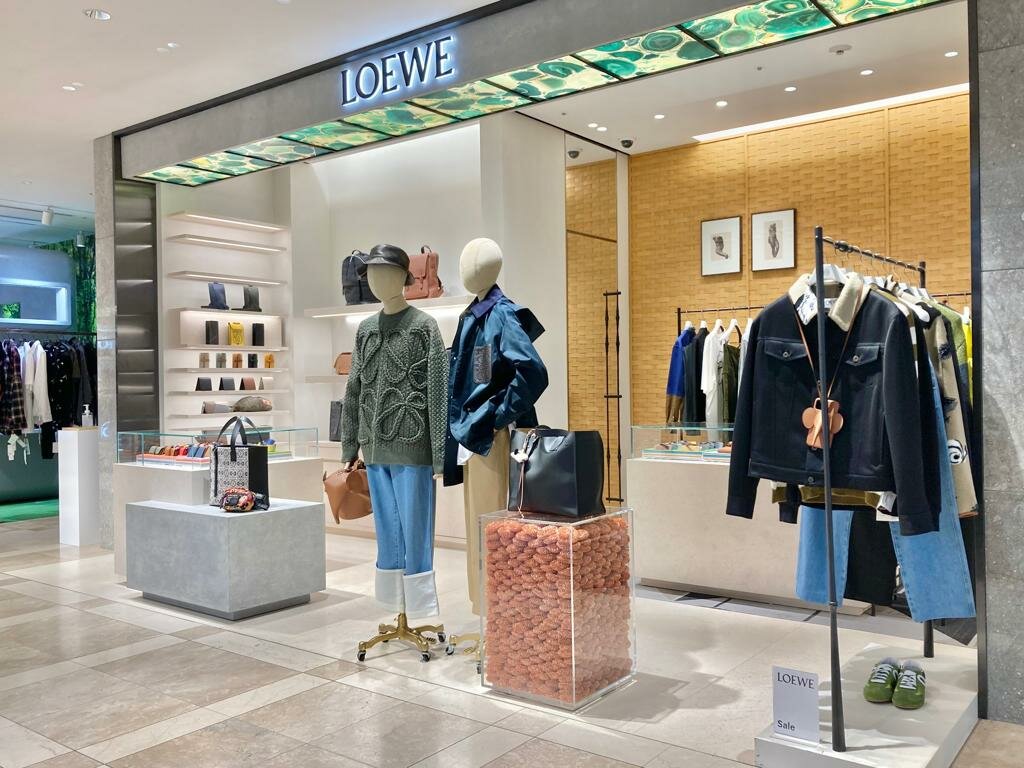 Giyim mağazası Loewe 阪急メンズ東京, Tokyo, foto