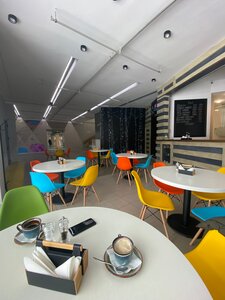 Cafe 1812 (ulitsa Kutuzova No:11Б, Smolensk), kafe  Smolensk'ten