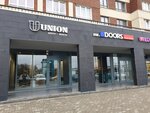 Union (Oktyabrskaya Street No:57), kapılar  Kaliningrad'dan