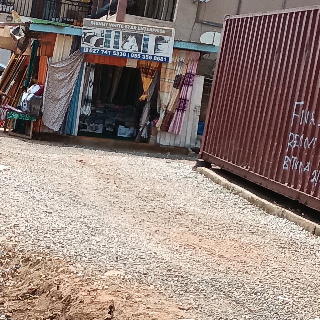 i̇ş merkezi Shiny white star Enterprise, Dünya, foto