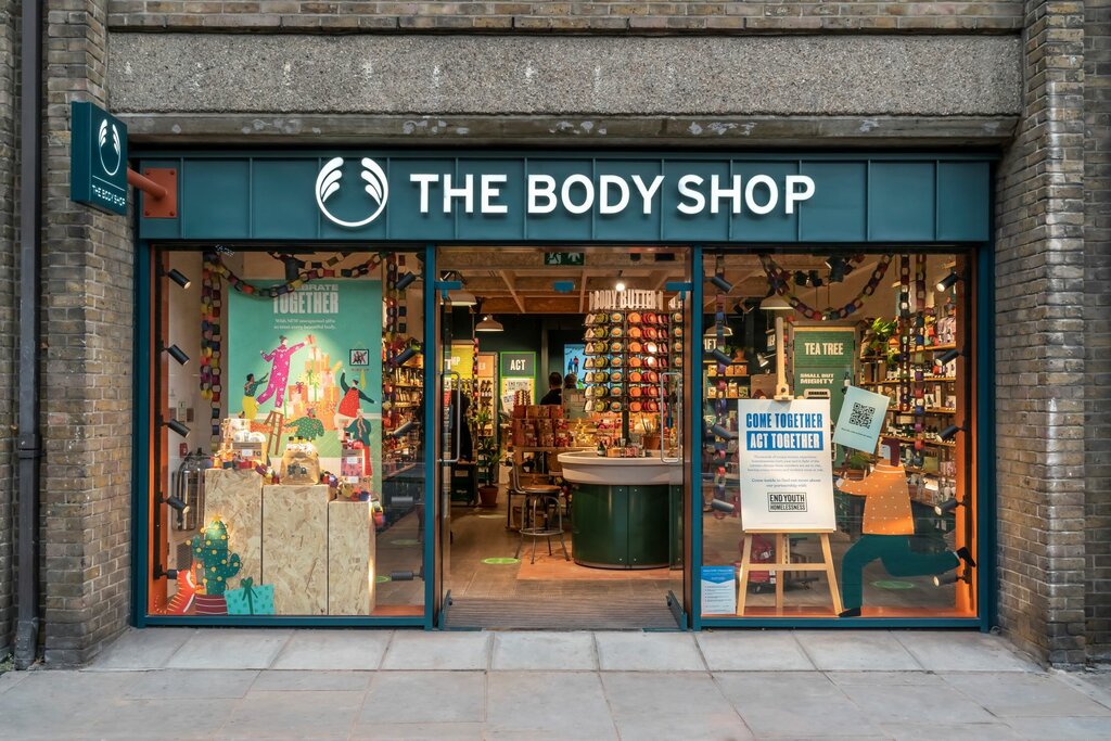 Kozmetik ve parfümeri mağazaları The Body Shop, Londra, foto