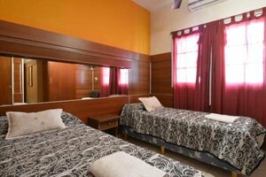 Hotel Aranjuez (Provincia de Córdoba, Villa Carlos Paz), otel  Villa Carlos Paz'dan