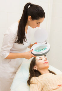 Medical On Group (Veteranov Avenue No:52к1), tıp merkezleri ve klinikler  Saint‑Petersburg'dan