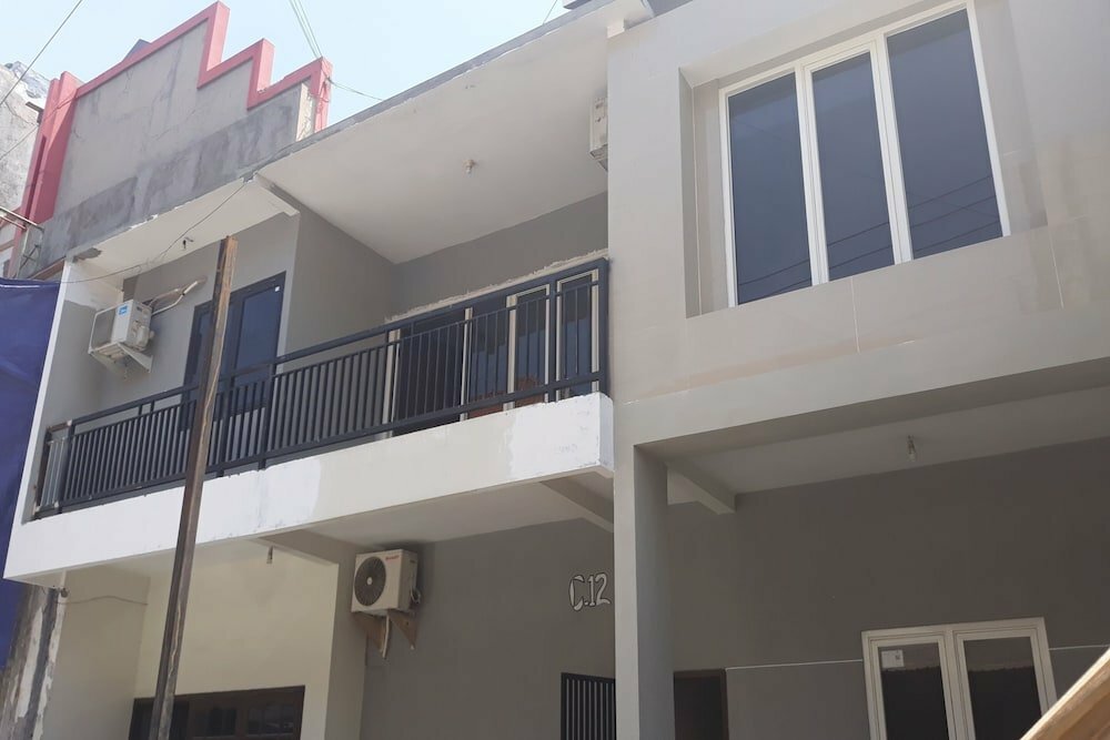 Otel Oyo 2342 Asti Residence 1, Surabaya, foto