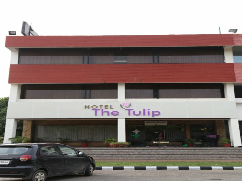 Otel Hotel The Tulip, Çhandigarh, foto