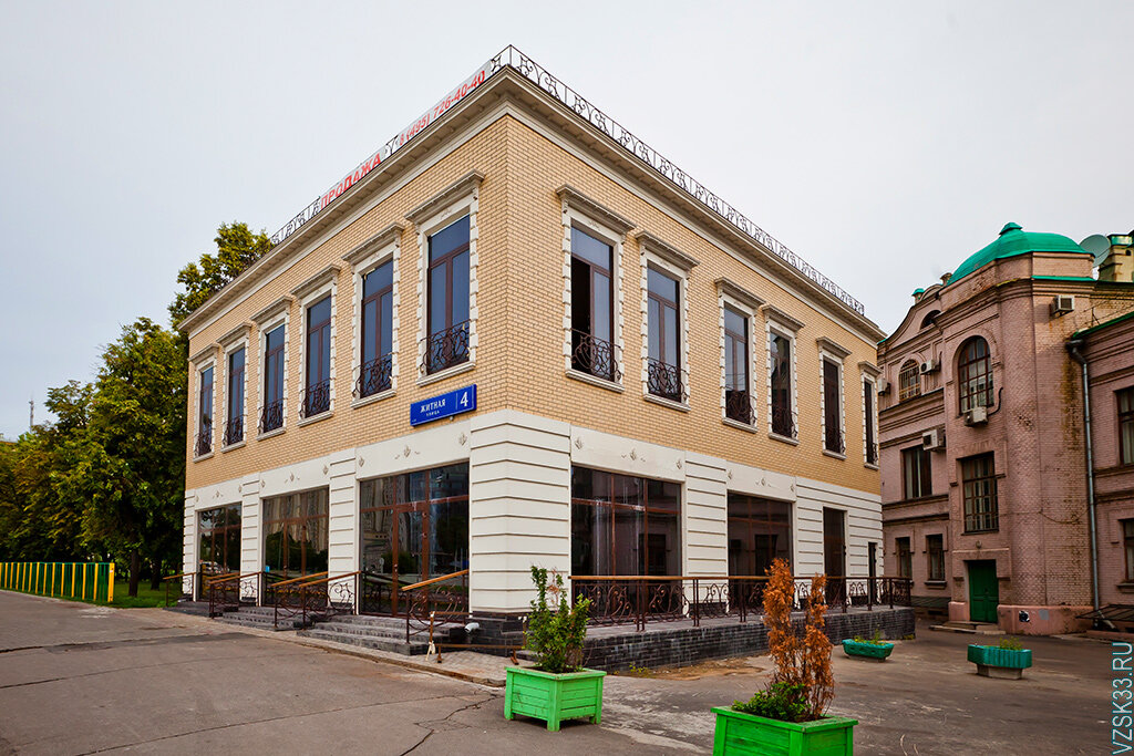 Pencere üretim, satış ve montaj firmaları Alumial, Moskova, foto