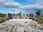 Воинам, павшим в годы Великой Отечественной войны (ulitsa Ioanna Kronshtadtskogo No:49, selo Sura), anıt, heykel  Arhangelskaya oblastından