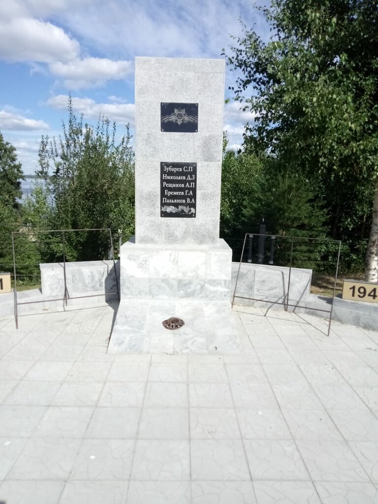 Anıt, heykel Участникам Великой Отечественной войны, Hantı‑Mansi Özerk Okrugu, foto