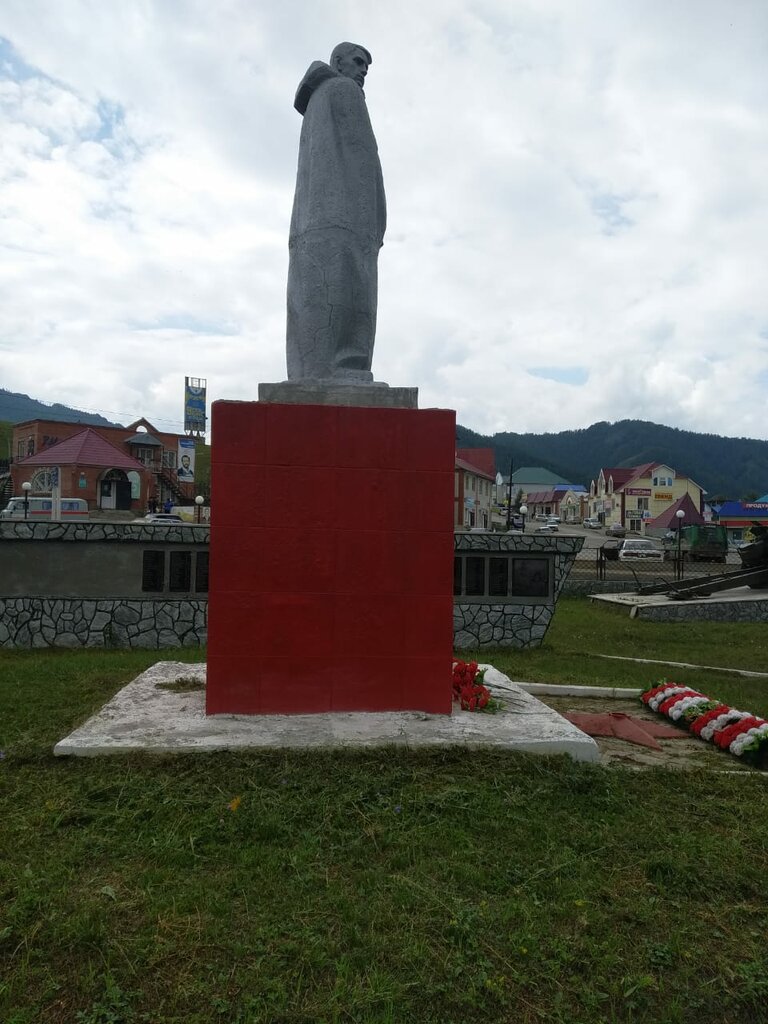 Anıt, heykel Мемориал Великой Отечественной войны, Altay Cumhuriyeti, foto