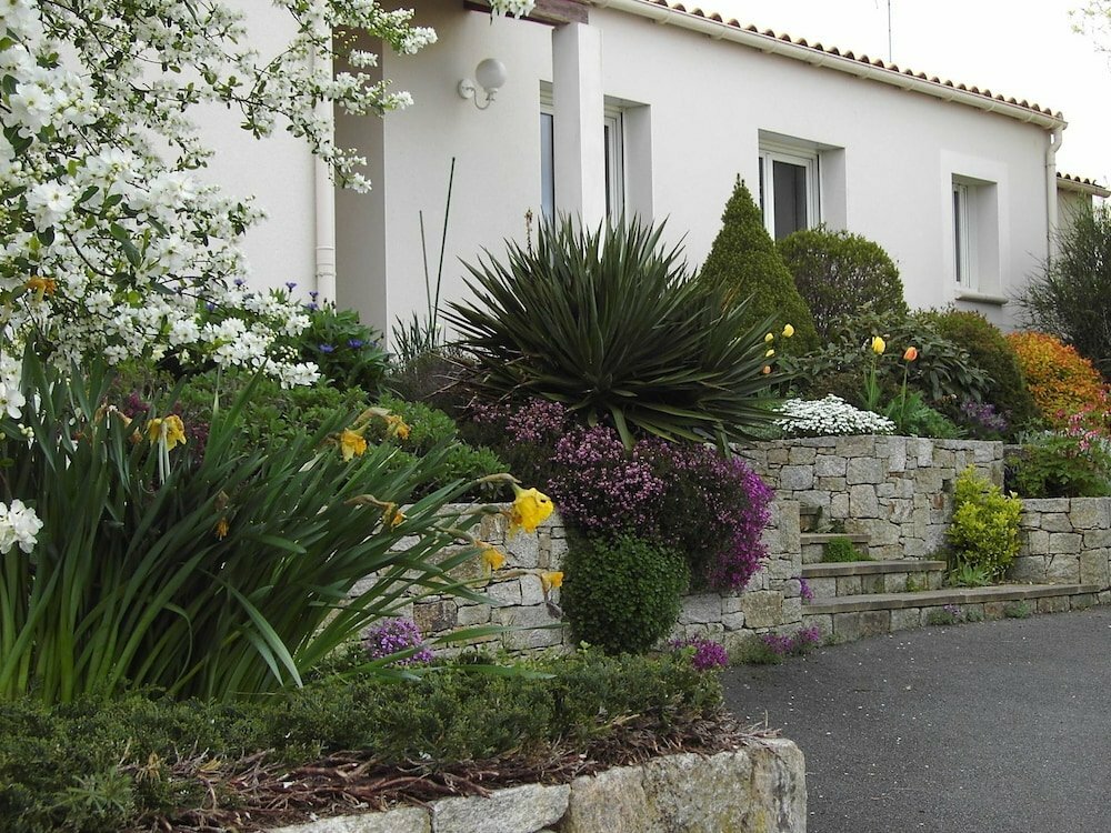 Otel Jardin des Nosieres, , foto