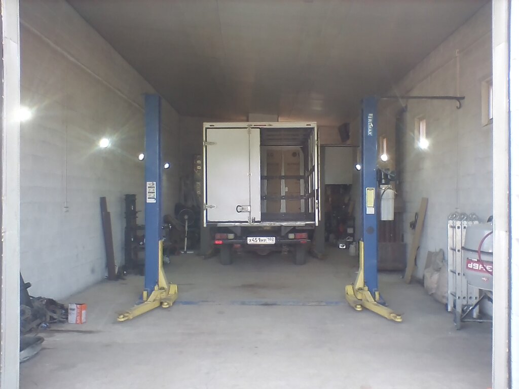 Otomobil servisi Grunge Garage Avtoservice, Meleuz, foto