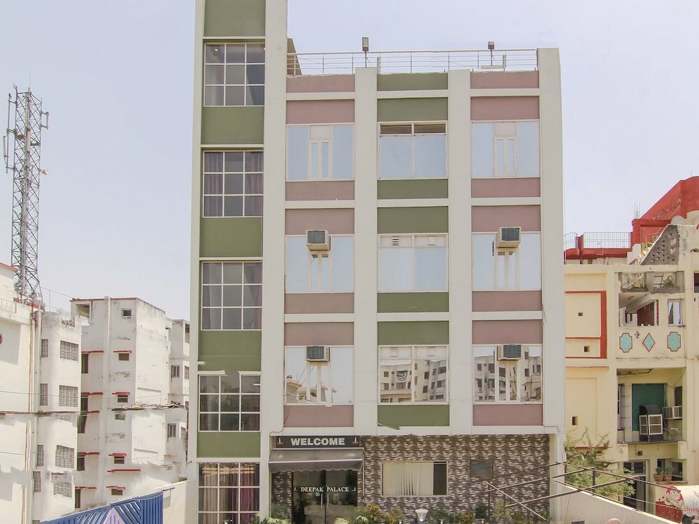 Otel 6252 Deepak Palace, Varanasi, foto