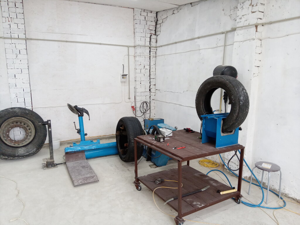 Oto lastik tamiri Шиномонтаж 24, Soçi, foto