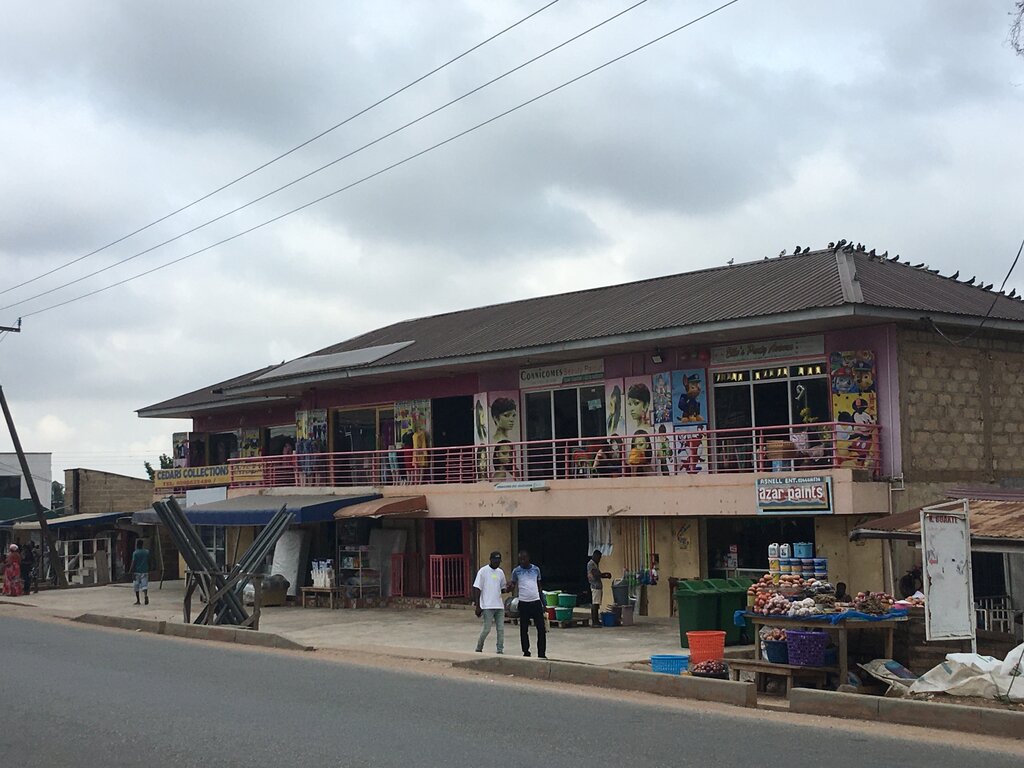 Giyim mağazası Cedars Collection Annex, Dünya, foto