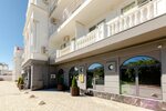 Sea Apartments (улица Пляж Омега No:4-5), otel  Sevastopol'dan