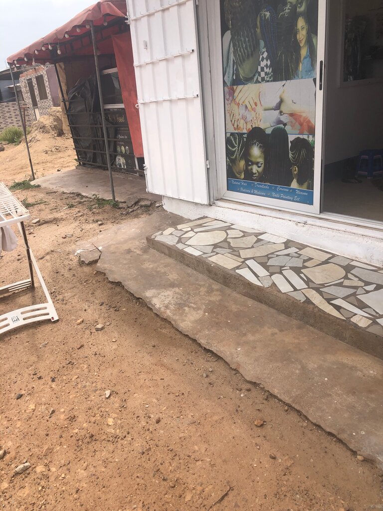 Kuaförler Lucky, Dünya, foto