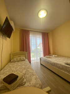Anastas (улица Рыбалко No:74Б, село Поповка), otel  Kırım Cumhuriyeti'nden