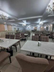 Zholaushy (No:33, Town of Kandyagash), kafe  Kandıağaş'tan