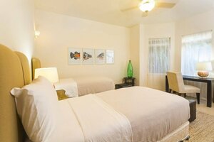 The Hills (Saint John, Cruz Bay), otel  Saint John'dan