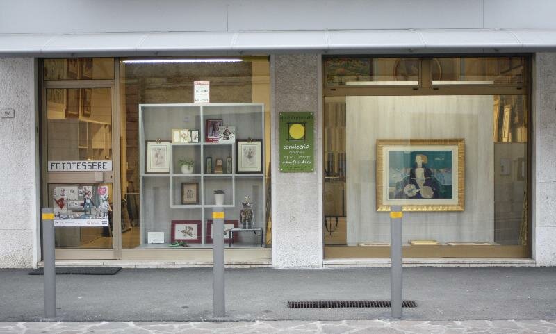 Resim, tablo ve çerçeve mağazaları Quadrotondo di Bonazzoli Valeria, Lombardiya, foto