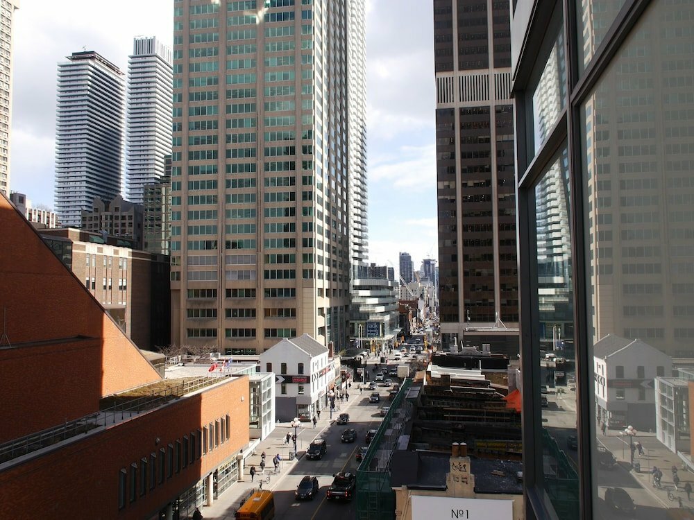 Otel Bright Corner Suite in Yorkville, Toronto, foto