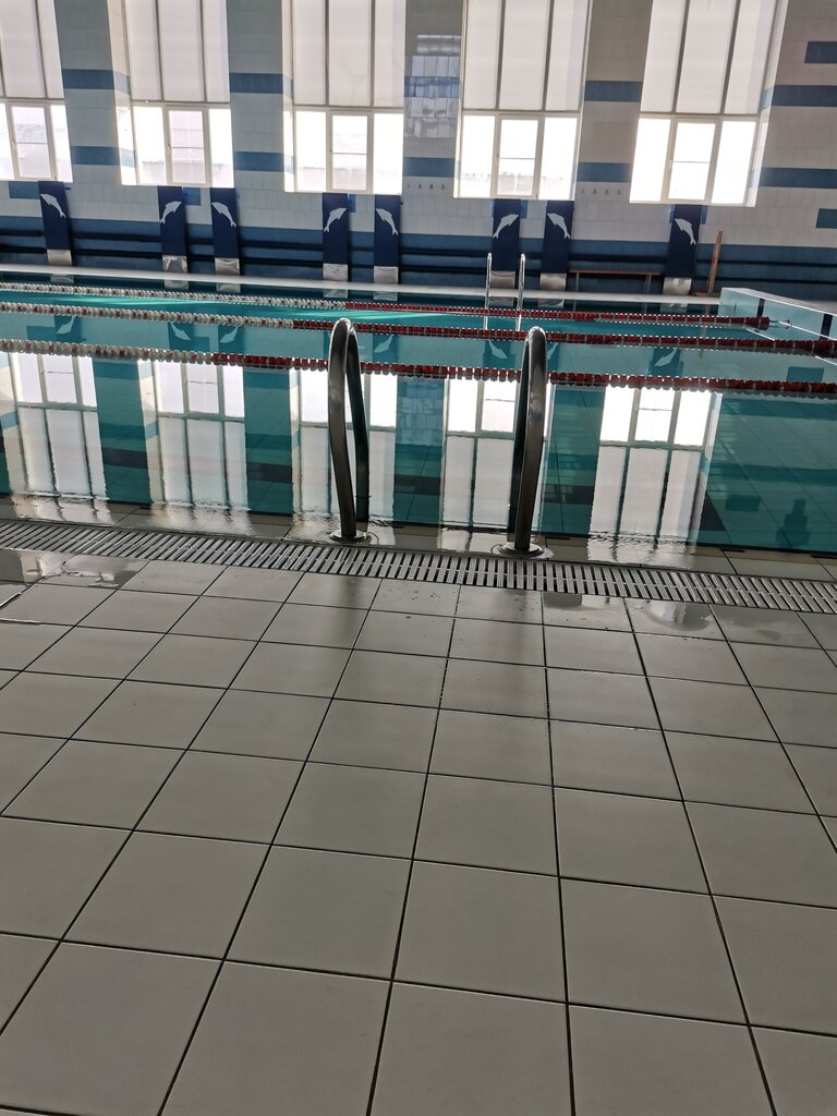 Yüzme havuzları Нептун, Rostovskaya oblastı, foto