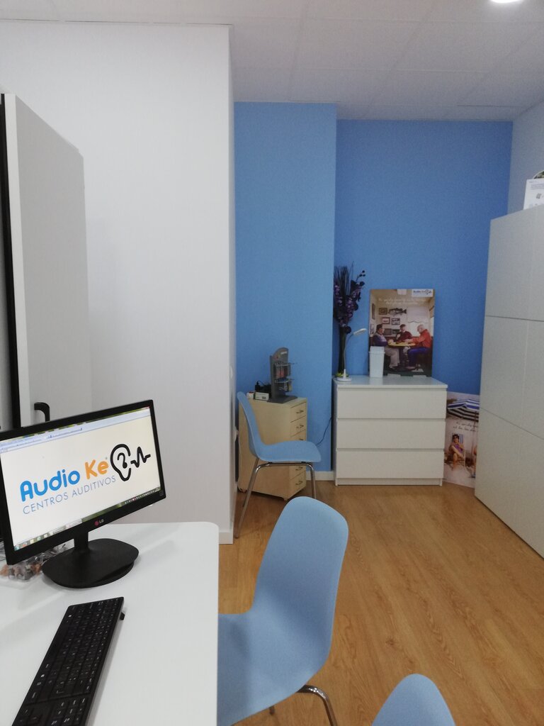 i̇şitme cihazları Audioke Centros Auditivos el placer de volver a oír, Alicante, foto