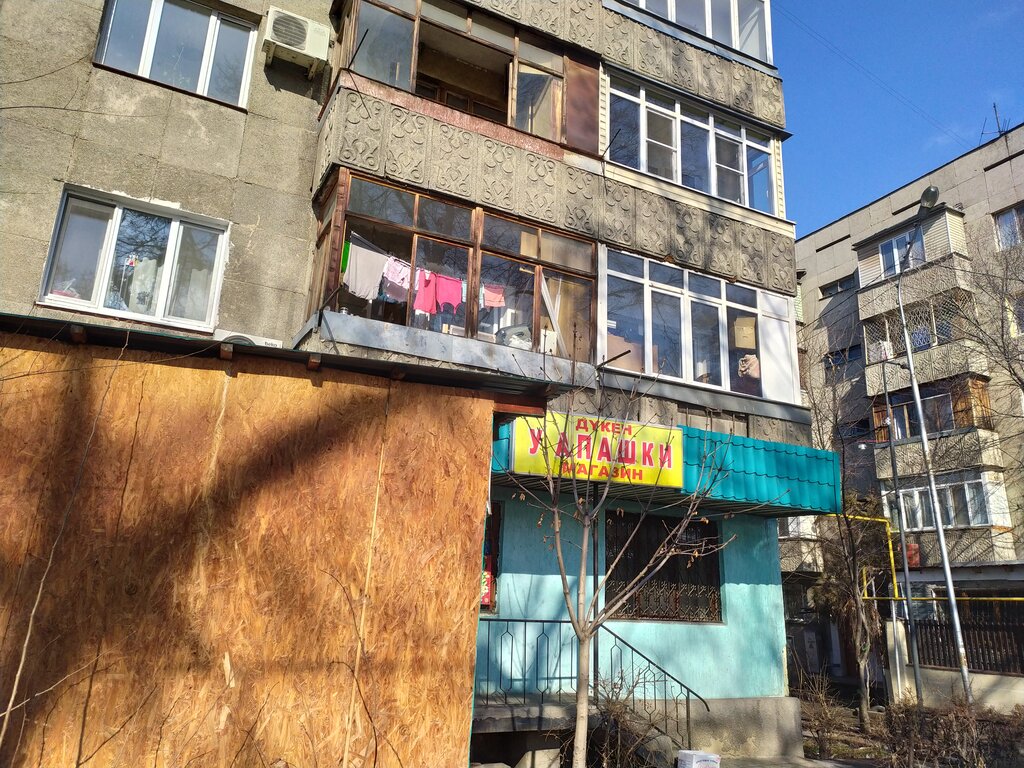 Market U Apashki, Almatı, foto
