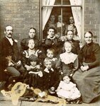 Familyography (United States, Parma, 5551 State Rd.), video stüdyo ve çekim hizmetleri  Ohio Eyaleti'nden