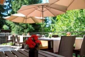 Restaurant Niedmühle Land & Genuss Hotel (Saarland, Landkreis Saarlouis, Rehlingen-Siersburg, Niedtalstraße, 13), otel  Rehlingen‑Siersburg'dan