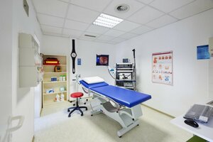 Dr. Silvia Wenzl-Eybl (Kirchenplatz No:6, Ried im Innkreis), tıp merkezleri ve klinikler  Yukarı Avusturya'dan