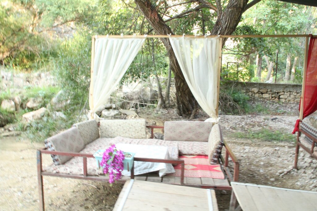 Restoran Kanyon Piknik Restoran, Erdemli, foto