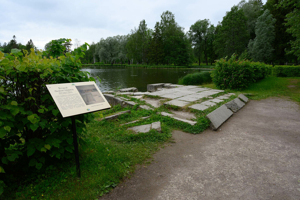Turistik yerler Второй балкон-терраса, Gatchina, foto