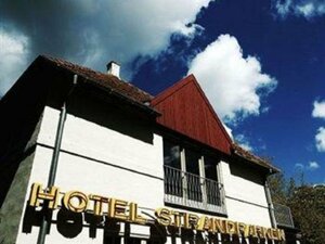 Hotel Strandparken (Zealand, Holbæk Municipality, Kalundborgvej, 58), otel  Holbaek'ten