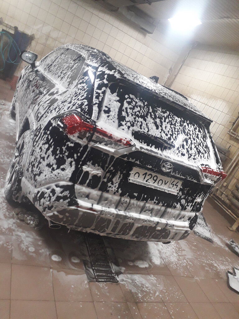 Oto yıkama Автомойка, Volgoreçensk, foto