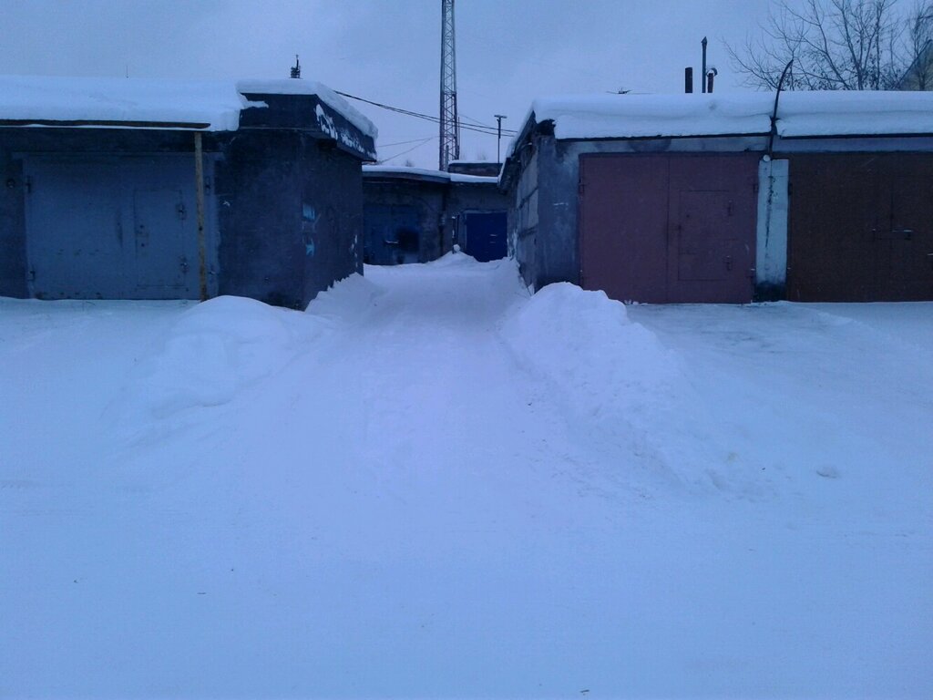 Garajlar Гаражно-эксплуатационный кооператив Мечта № 1, Nijni Tagil, foto